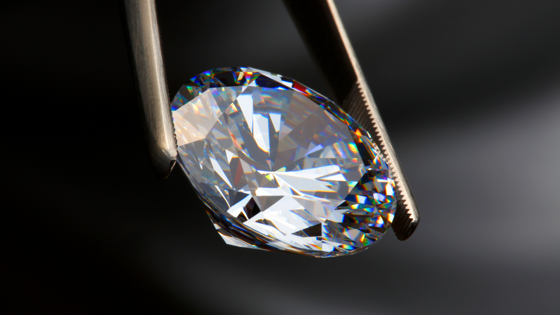 What is Solitaire Diamond? – Greis Jewelers
